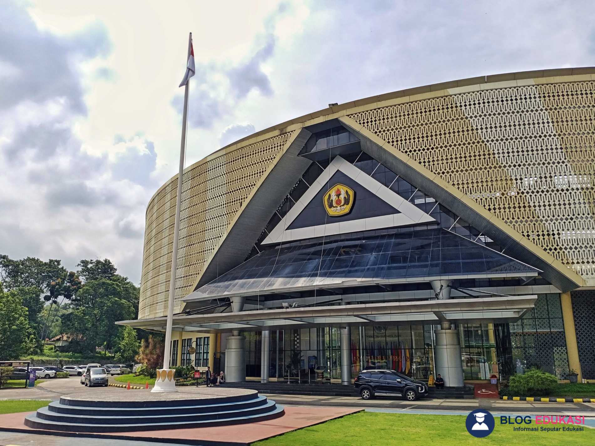 Peluang Emas Menuju Unpad: Tiga Jalur Seleksi Mandiri 2024 Dibuka!